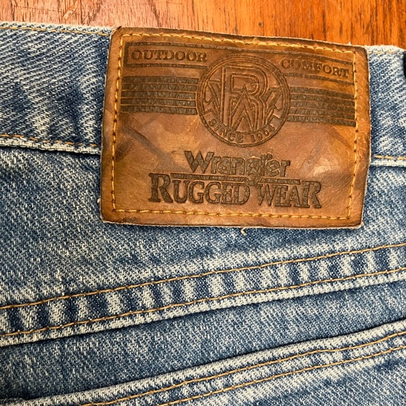 Wrangler | Jeans | Wrangler Rugged Wear Outdoor Comfort Leather Label ...